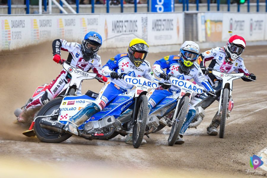 Zacięty mecz w Rzeszowie dla "Żurawi"! Kompletny Nicolai Klindt!